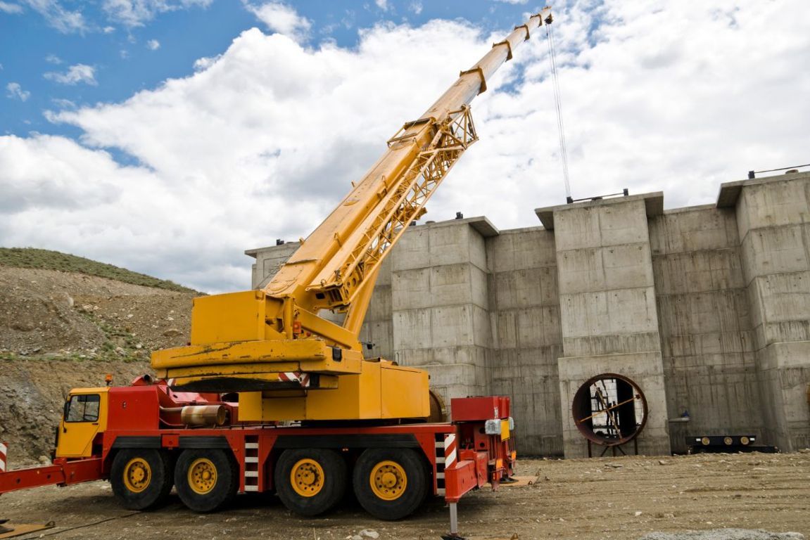 Autogrù girevoli: agilità e controllo con i nostri mezzi - Cagnola ...